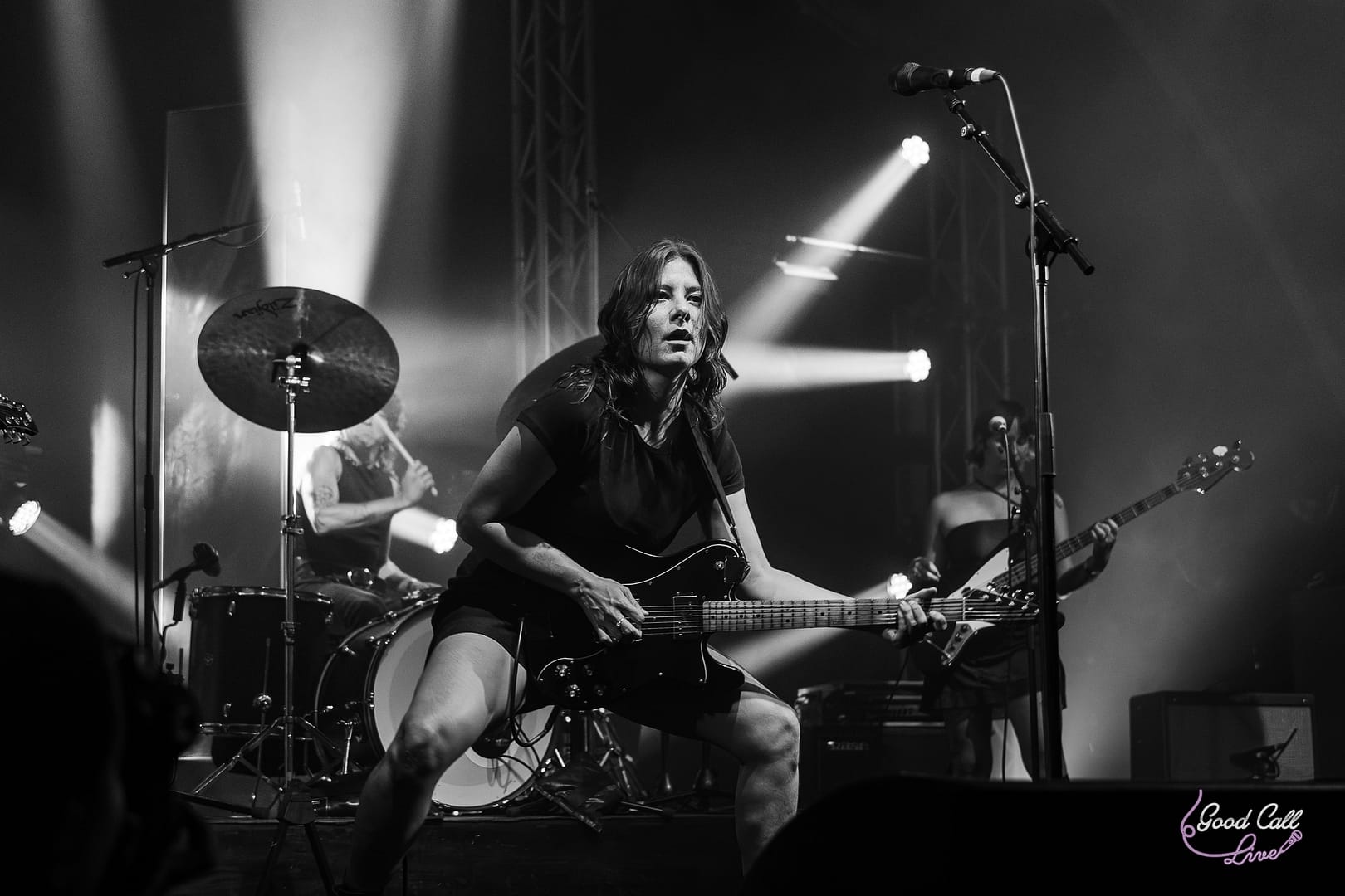 LIVE REVIEW: Full Flower Moon Band, Sunfruits + Radium Dolls @ The ...