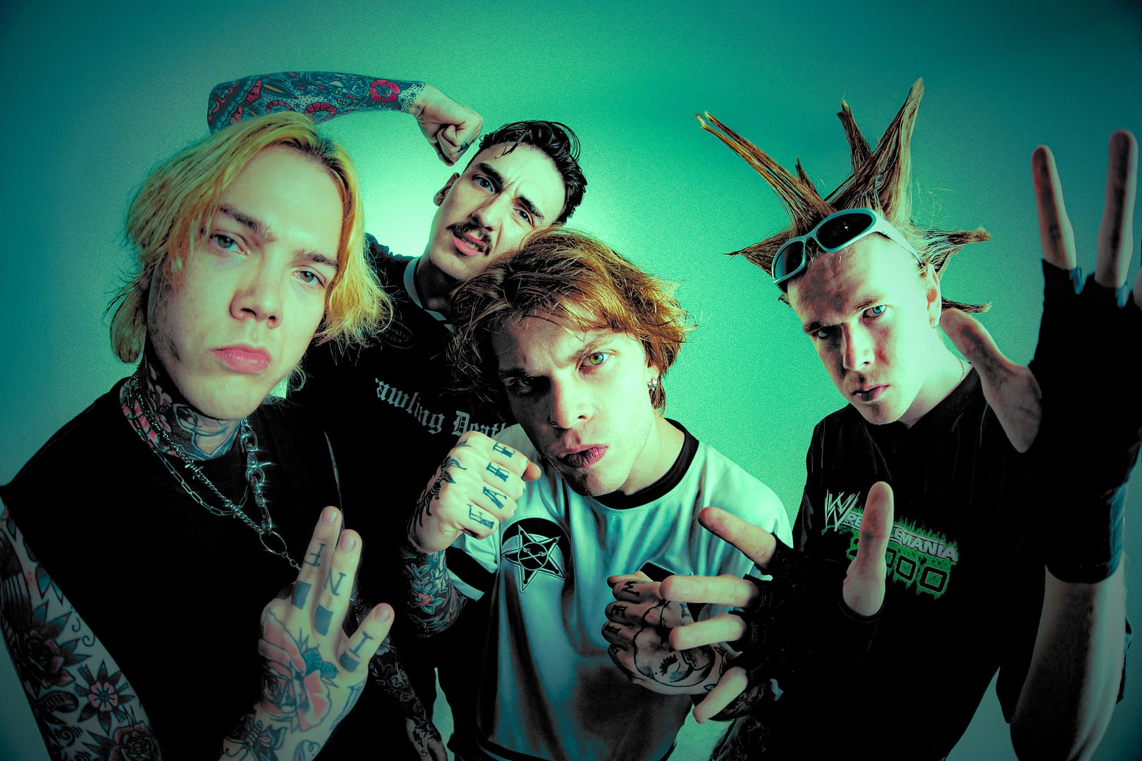 HEADWRECK Share Chaotic New Single + Video ‘Filet-O-Fish’ - Good Call Live