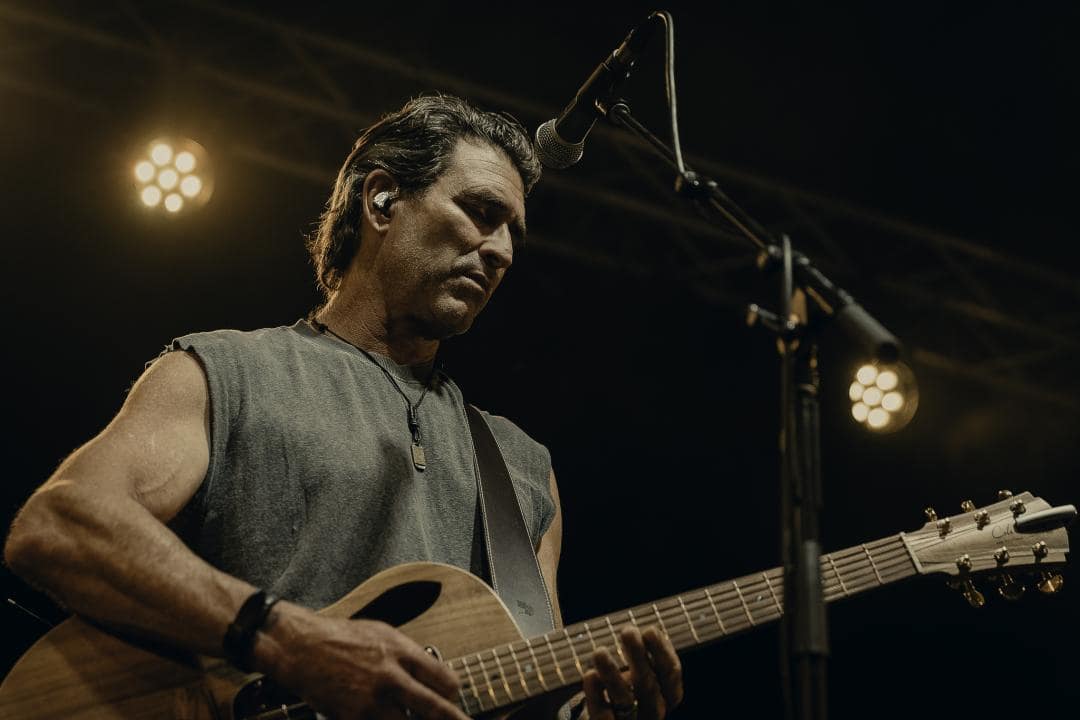 GALLERY: Pete Murray, Felipe Baldomir + René Le Feuvre @ The Station ...