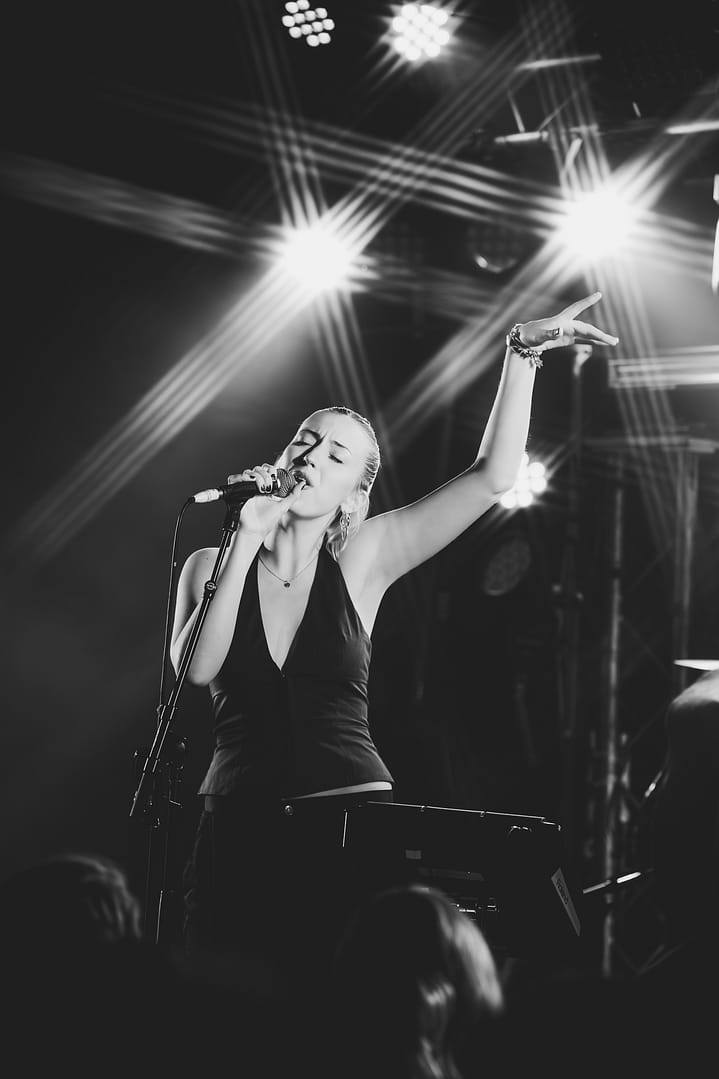 GALLERY: The Beaches + Lotte Gallagher @ The Zoo – 06/05/2024 - Good ...